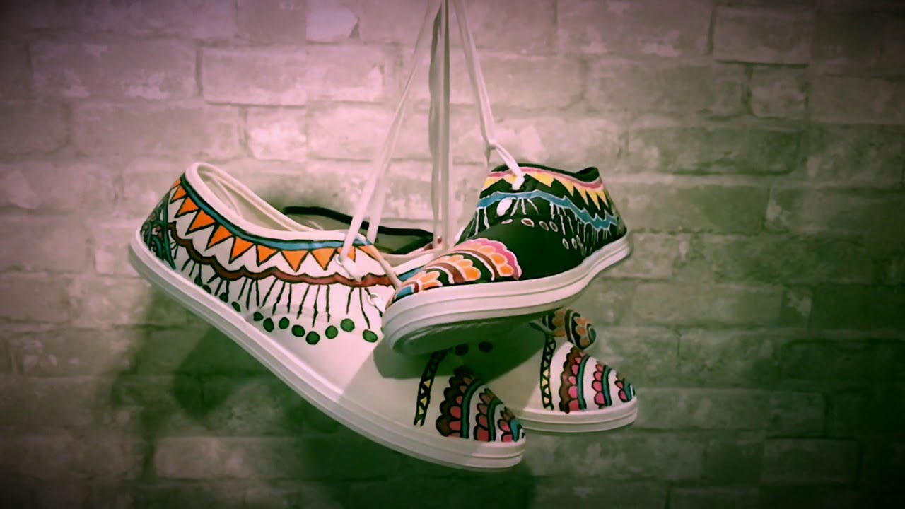 Canvas shoes custom hand painted - YouTube