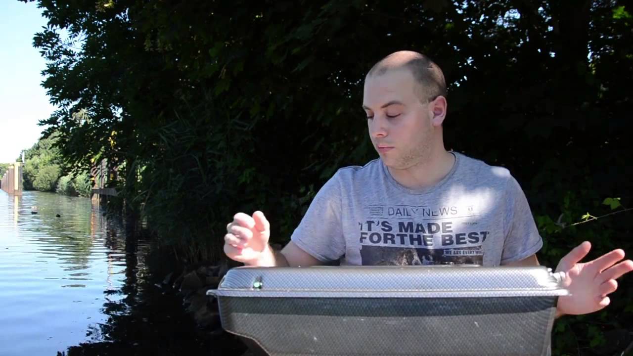 Carp Madness X JET Futterboot - YouTube