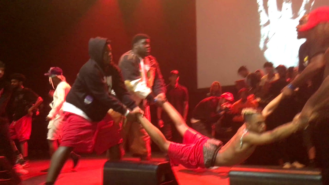 XXXTentacion gets thrown into crowd in Los Angeles (6/6/17) - YouTube