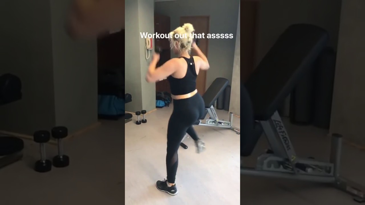 Bebe Rexha duke ushtruar ne Fitness - YouTube