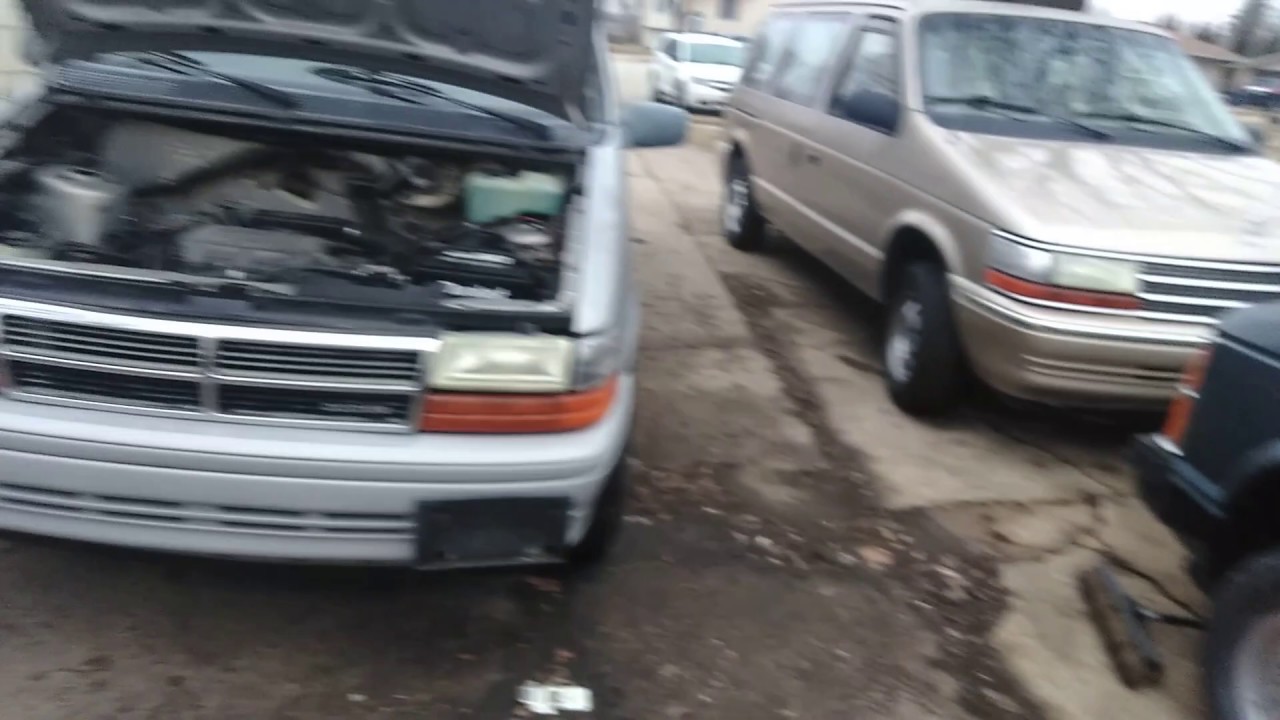 1992 dodge grand caravan - YouTube