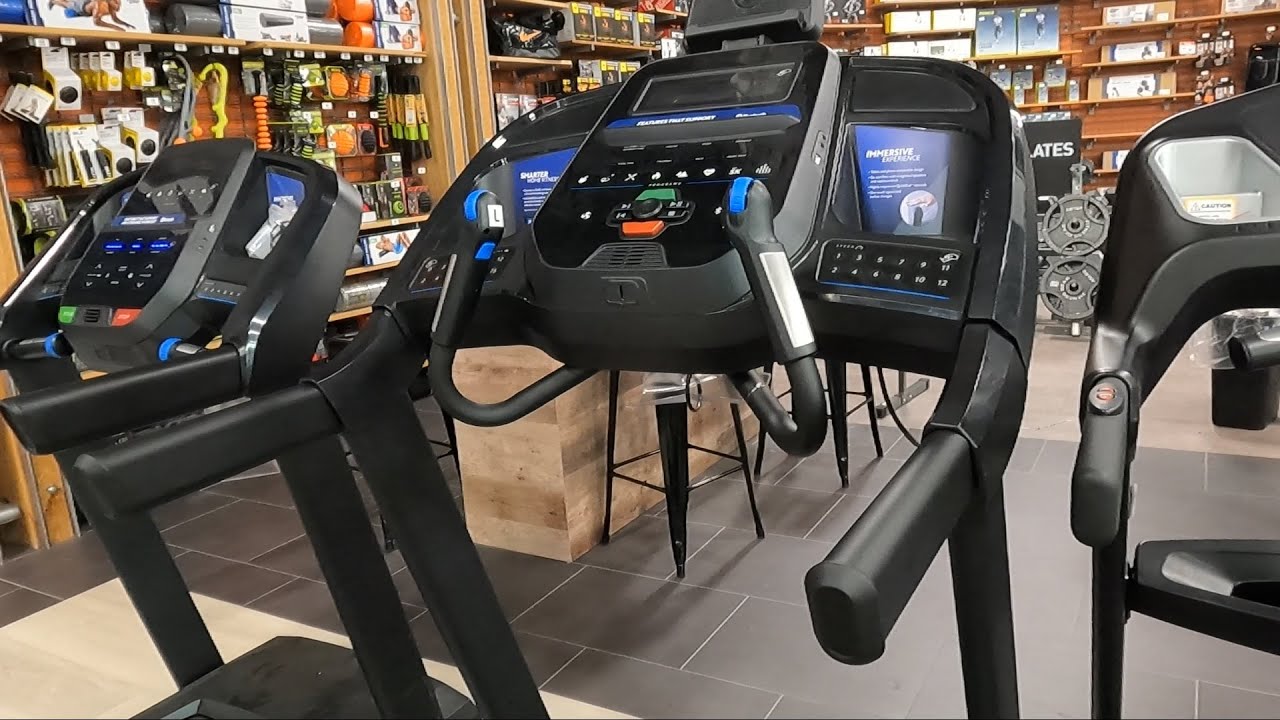 HORIZON FITNESS 7.0 AT STUDIO SERIES SMART TREADMILL CLOSER LOOK ...