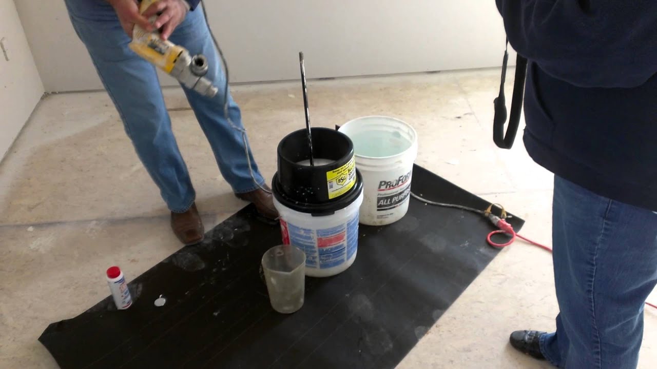 Mixing Final coat for Level 5 Spray Application - YouTube