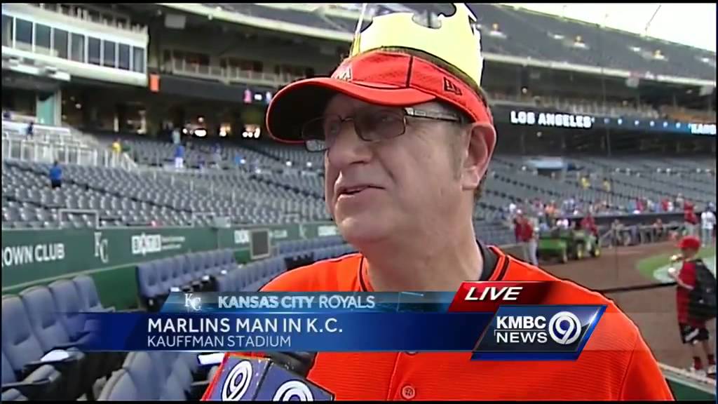 'Marlins Man' marvels at tailgates, says KC fans top St. Louis - YouTube