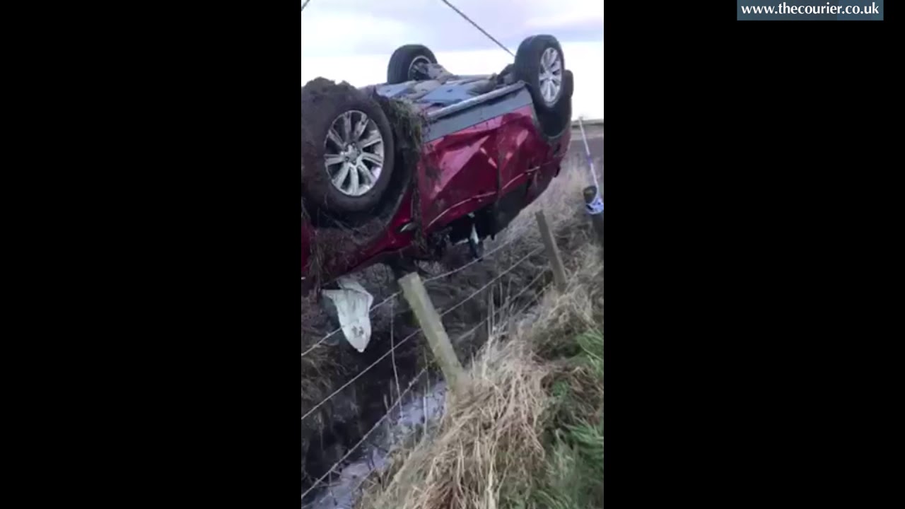 Family 'lucky to be alive' following Angus crash - YouTube