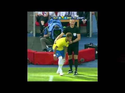 EIS QUE SUA MÃE NÃO TE DEIXA IR NA PELADA