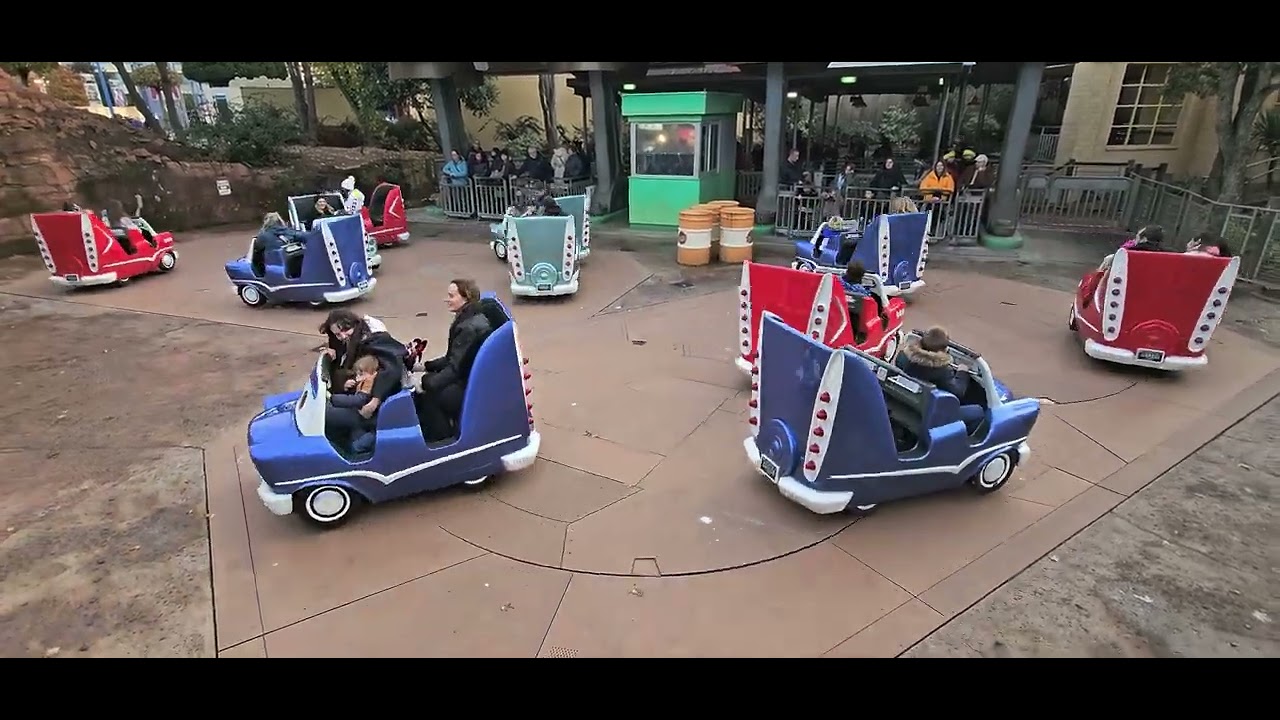 Cars Quatre Rally . Une attraction , tellement sous estimé sincèrement ...