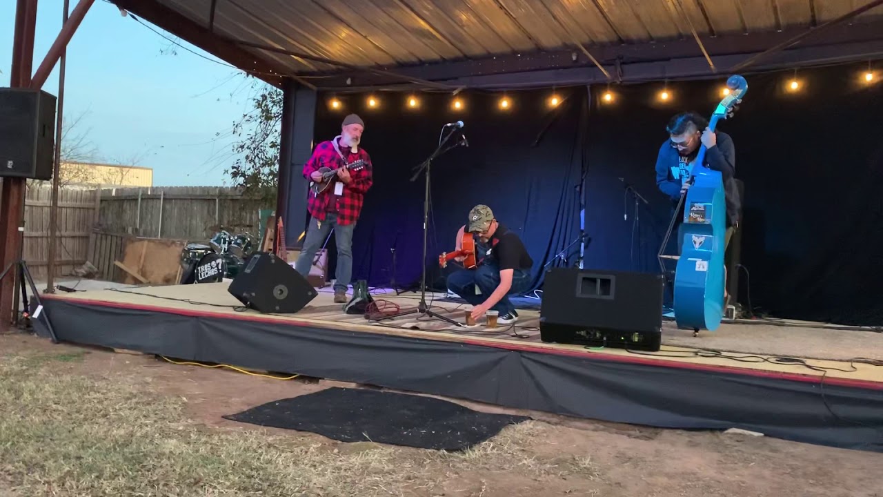 Johnny Pabst (Never Get Tired) @ Roots Under the Texas Sky Del Valle ...
