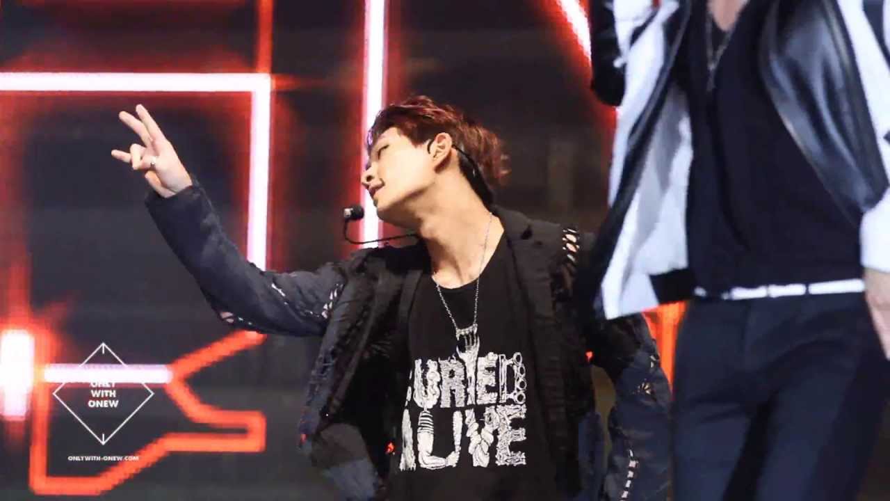 130727 JK TAKES OFF THE CLOTH WHY SO SERIOUS? - YouTube