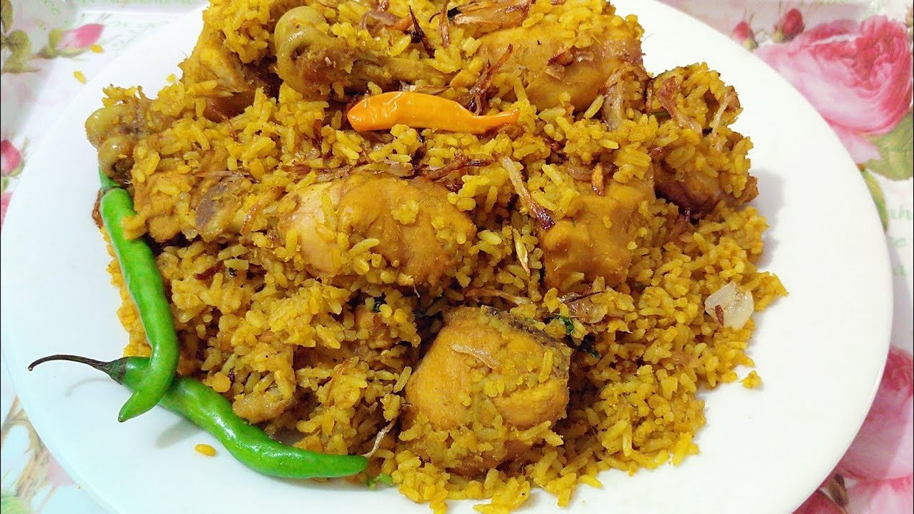ভাতের চাউল দিয়ে চিকেন ভুনা খিচুড়ি রেসিপি | Chicken Vuna Khichuri ...
