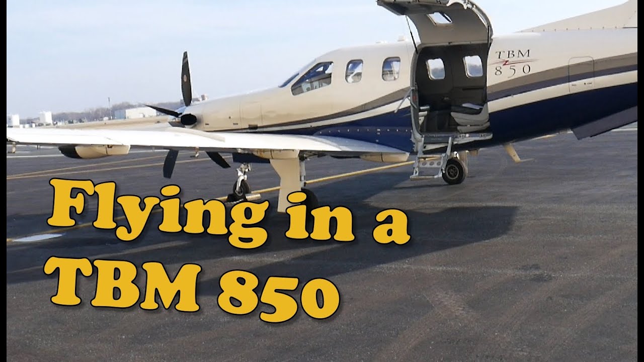 Flying in a TBM 850 - YouTube