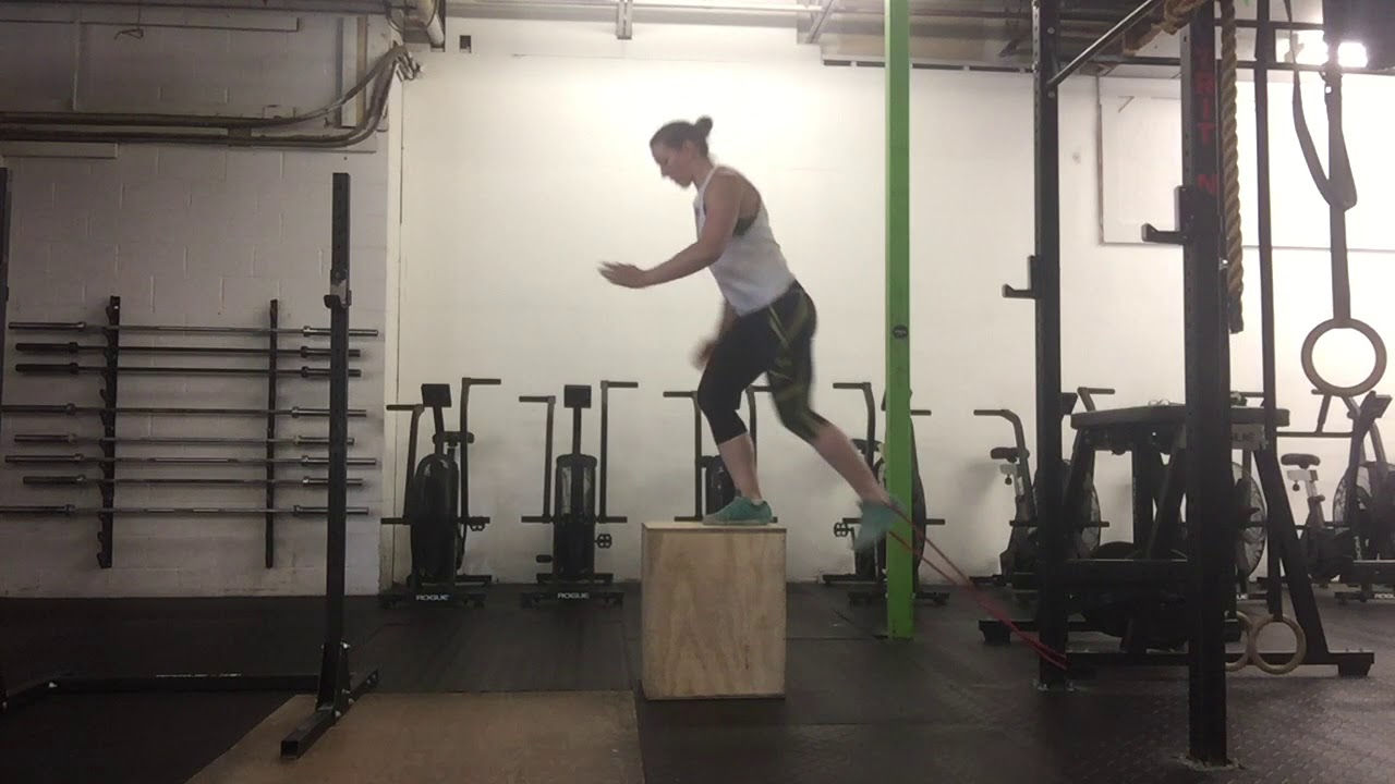 Step Up + Banded Leg Drive to Chest - YouTube
