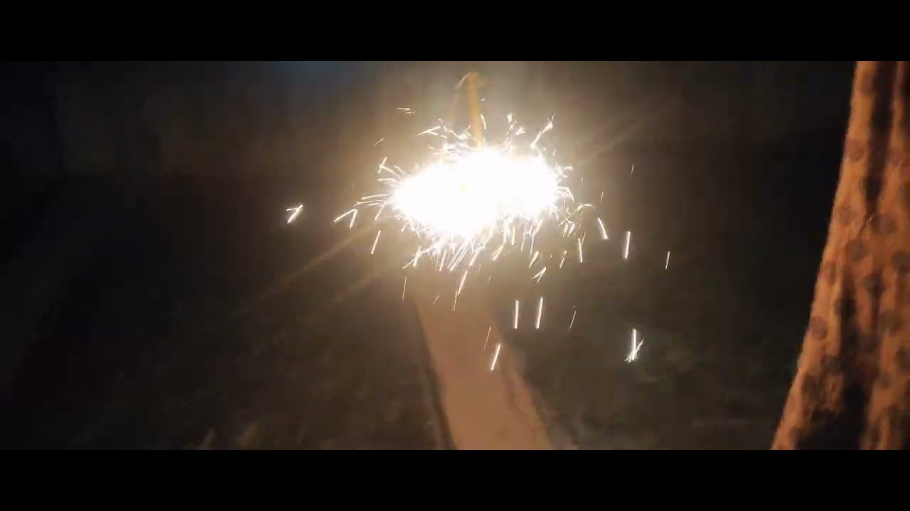 🎇Rotating Sparklers🎇#fireworks #crackers #diwali - YouTube