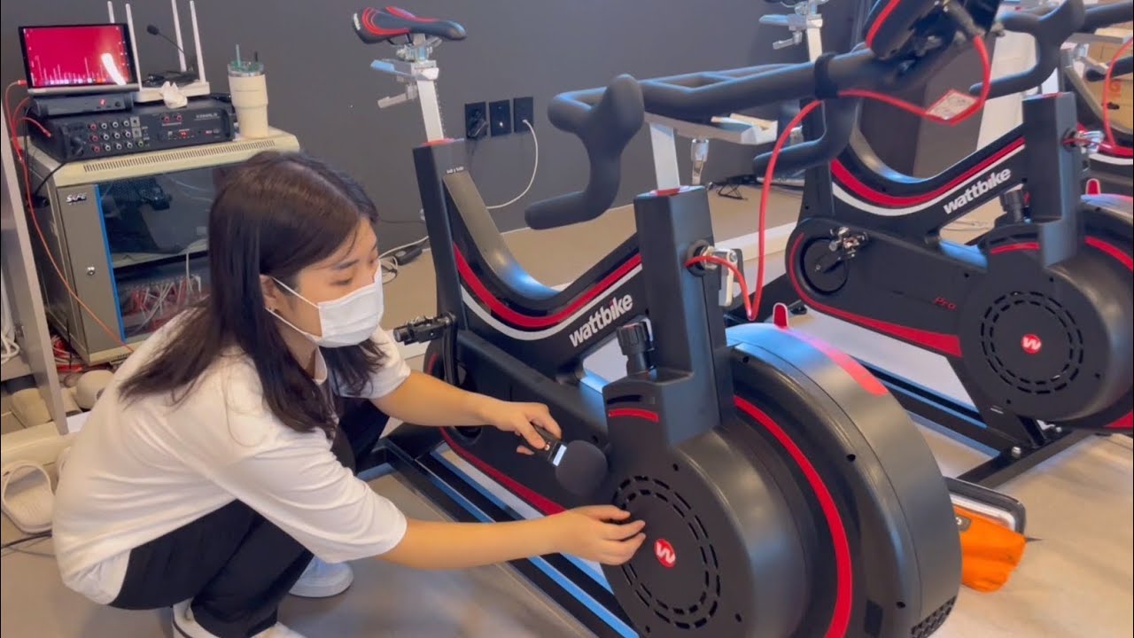 ASMR Workout with me 🚴‍♀️🧘‍♀️💪 (gym) / Lofi Public / Tapping ...