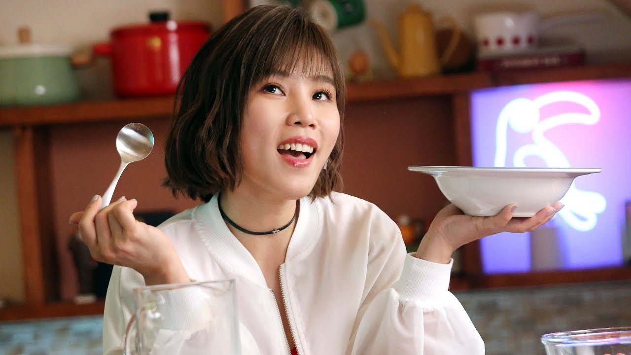 李佳薇 Jess Lee - 反派情人 Rogue Lover (華納 official 官方版MV) - YouTube