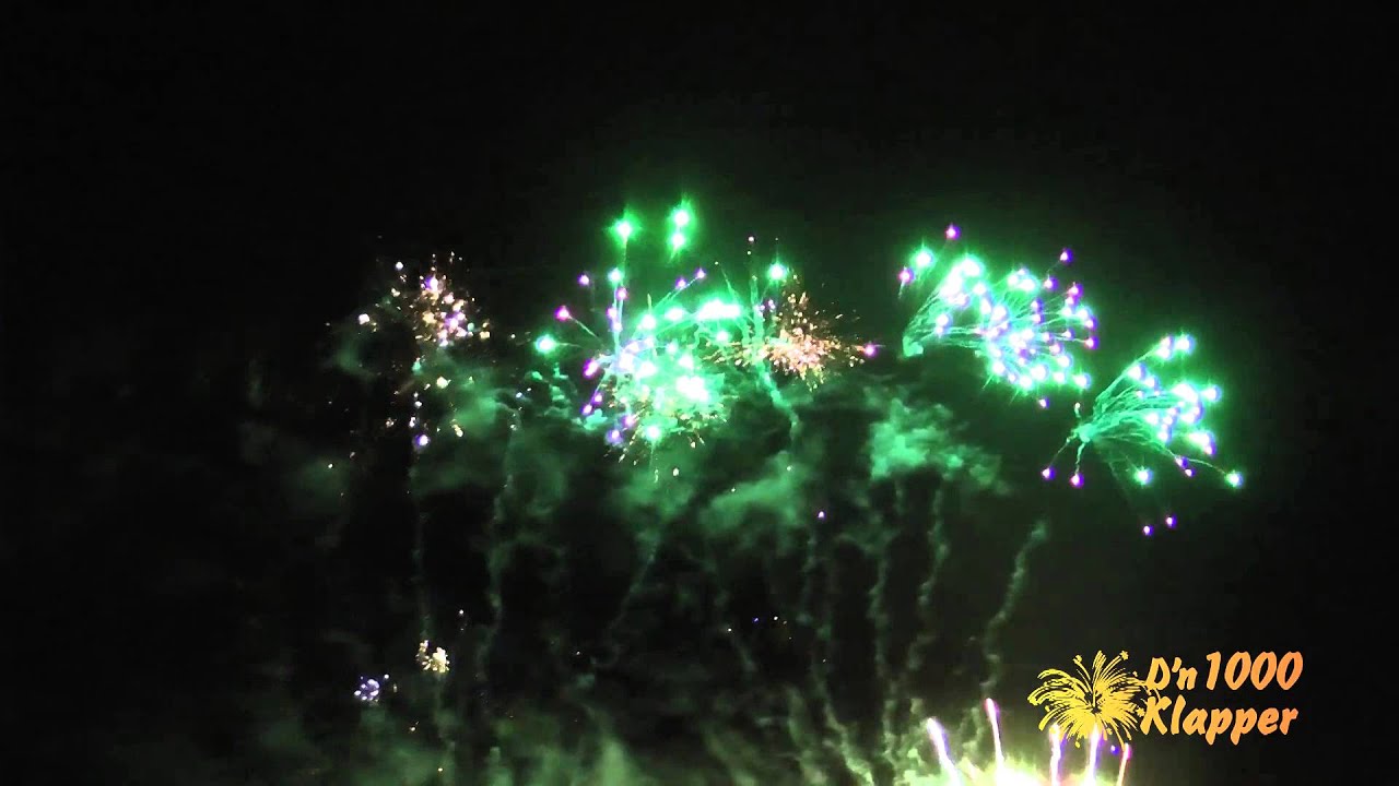 1000 klapper FinaleVuurwerkshow - YouTube