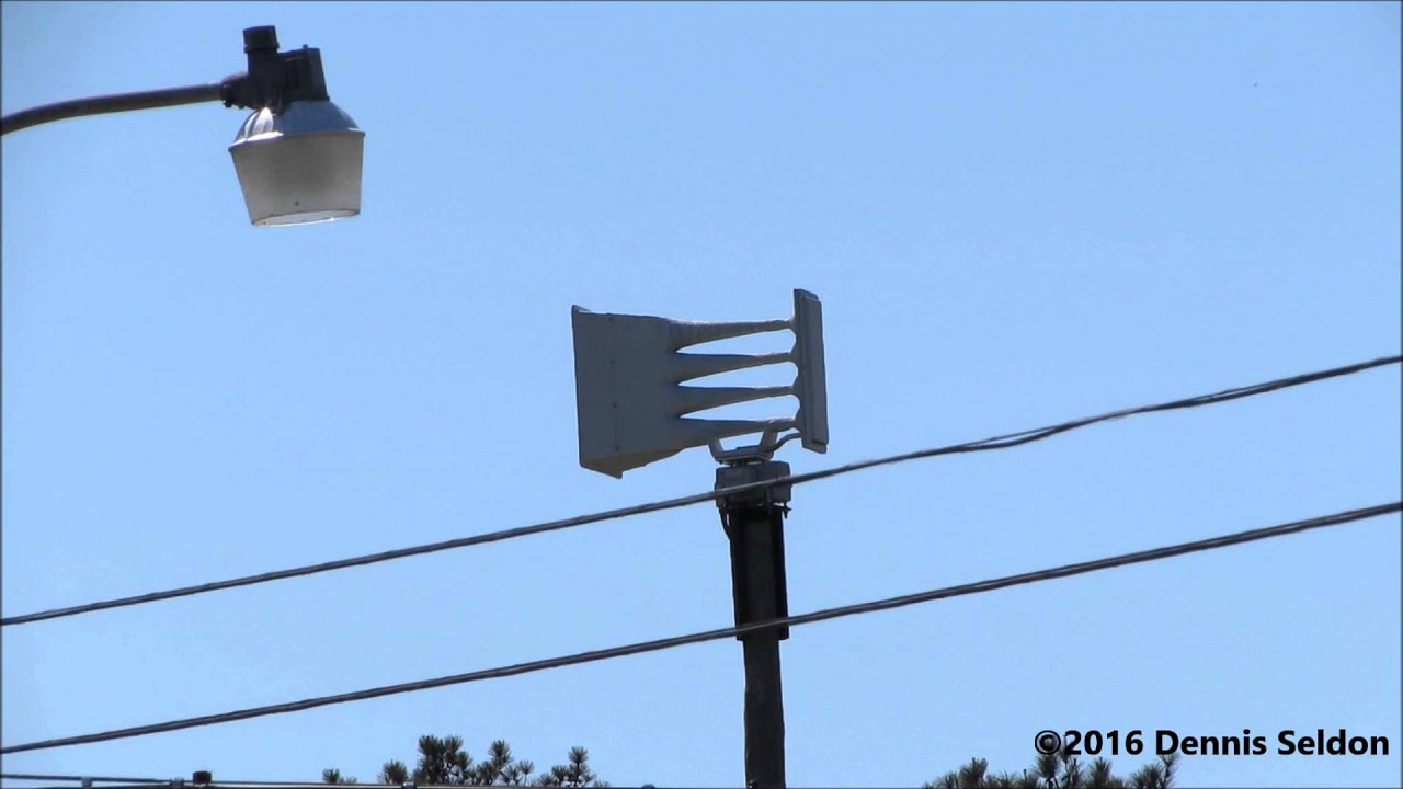 Whelen Vortex R4 Siren Test /w Ambiance - Phenix City, AL 4/2/16 - YouTube