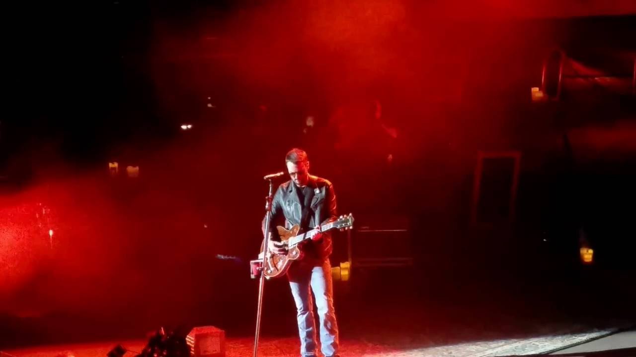 Eric Church - Hallelujah 8/9/2016 Red Rocks Amphitheatre - YouTube Music