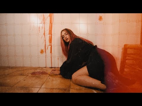 Lasole - Su cama (Números Primos, primera parte) [VIDEOCLIP]