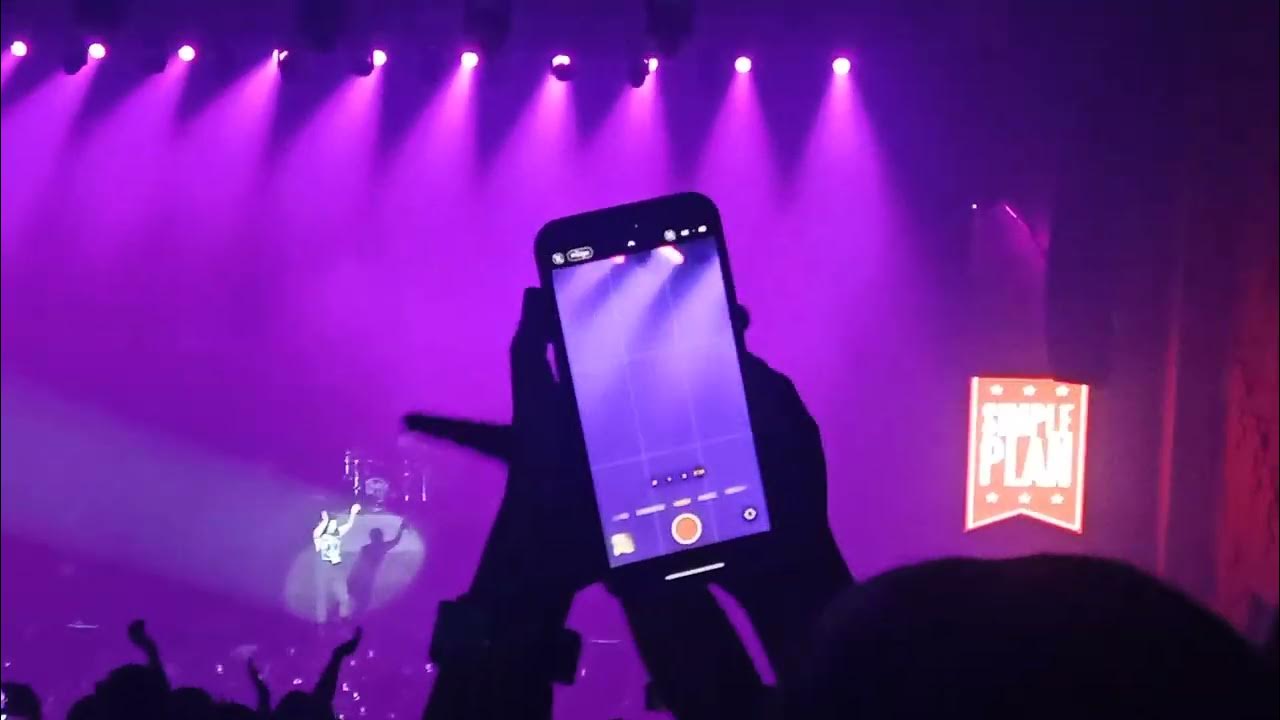 Can't Keep My Hands Off You - Simple Plan (Live in Manila🇵🇭 2023) "The ...