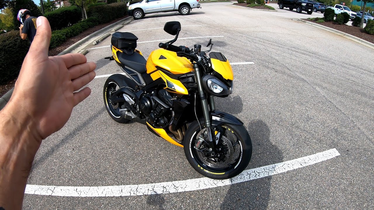 2024 Triumph Street Triple 765RS - Ride and Review - YouTube