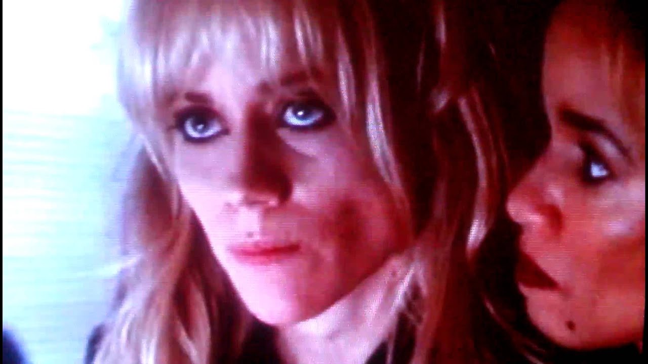 Set it off- Cleo gets cought - YouTube