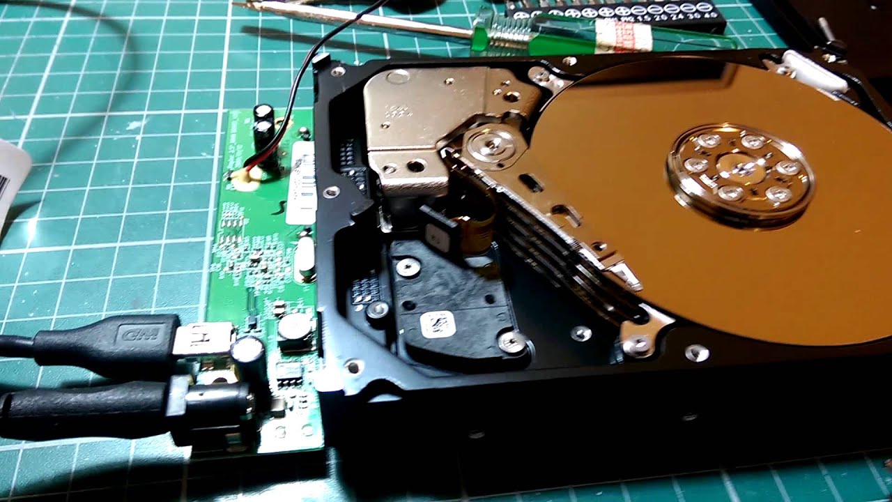 Hard disk beeping sound, looking at the internal - YouTube