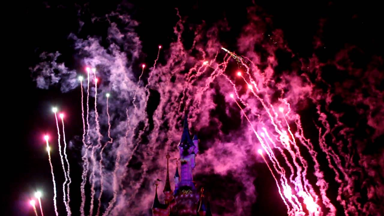 Laser and Fireworks show at Euro Disney - YouTube