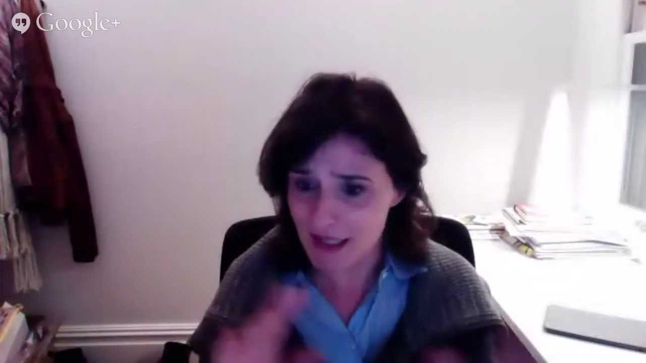 Interview with Successful UK Blogger Muriel Demarcus - YouTube