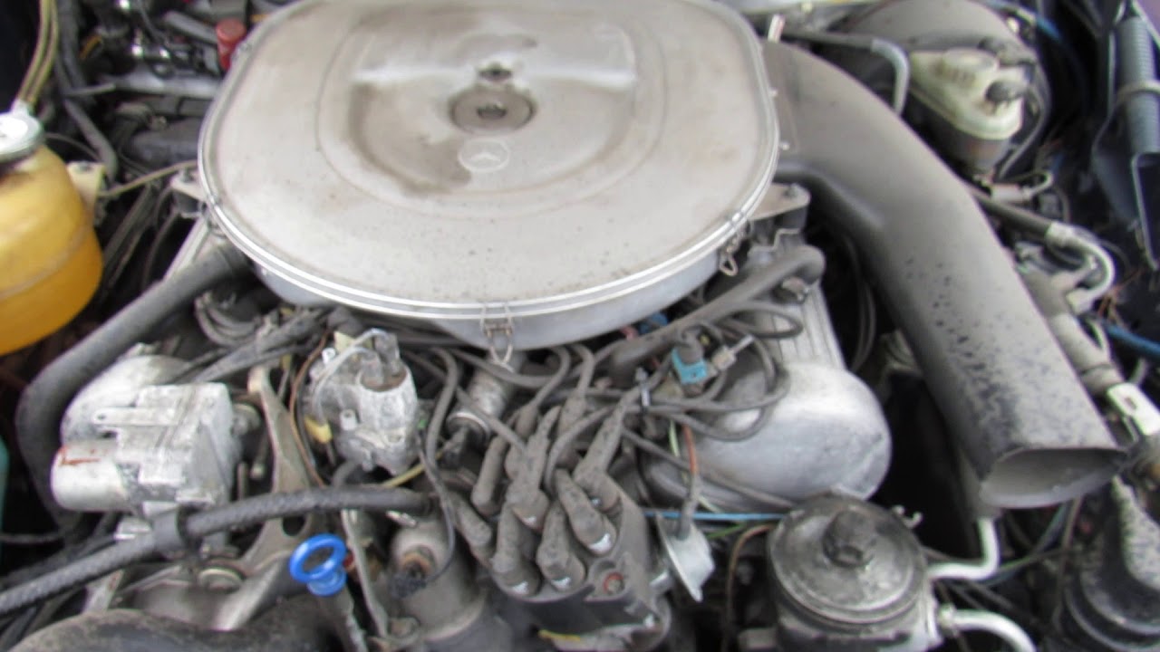 1985 Mercedes R107 380SL engine running 123,158 mi - YouTube