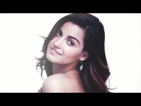 Maite Perroni en sesión de fotos para InStyle México