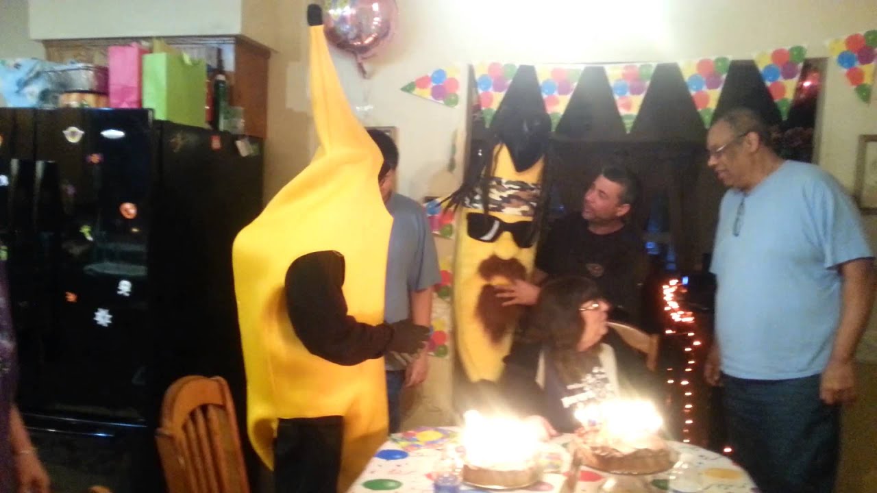 Moms BIRTHDAY PARTY fred wadsworth and Frankie - YouTube