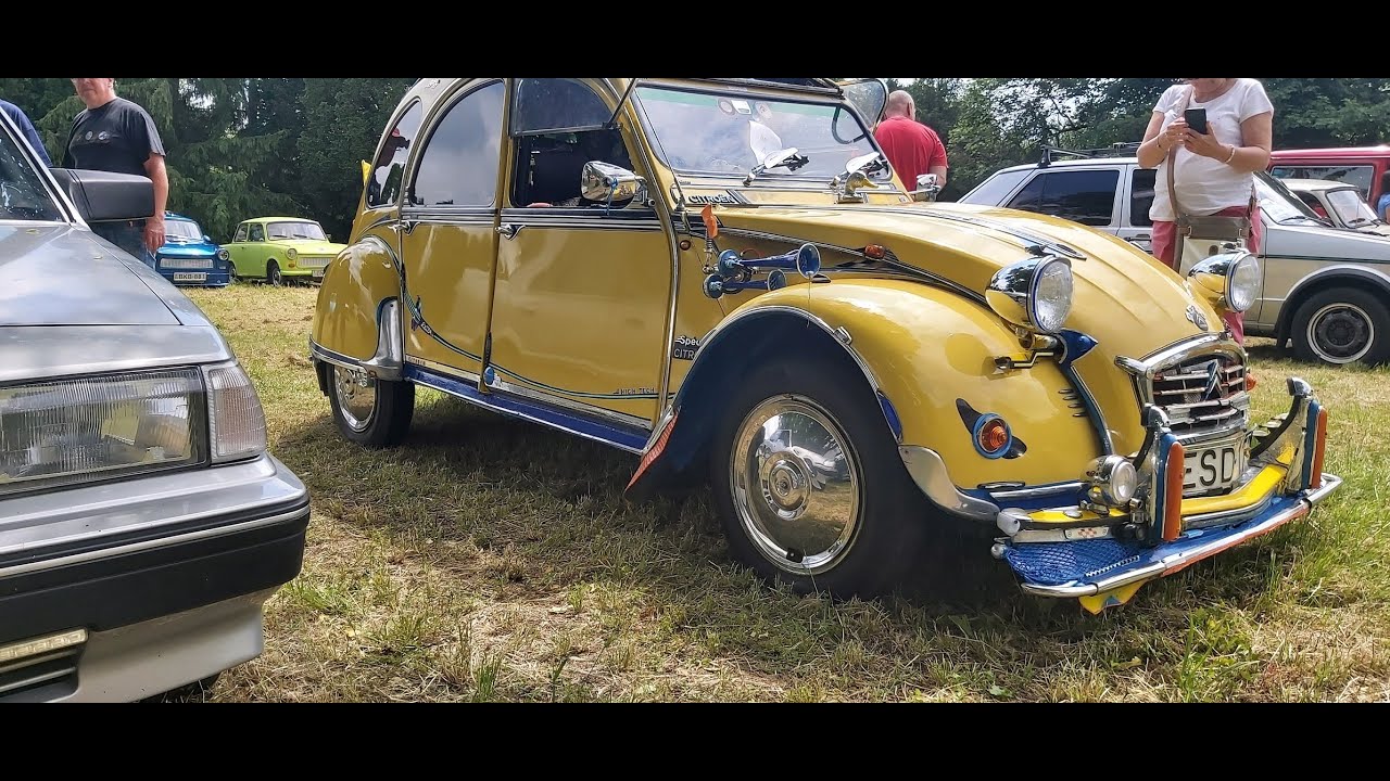 Retro car mini meeting and Citroen 2cv owner accessories - YouTube