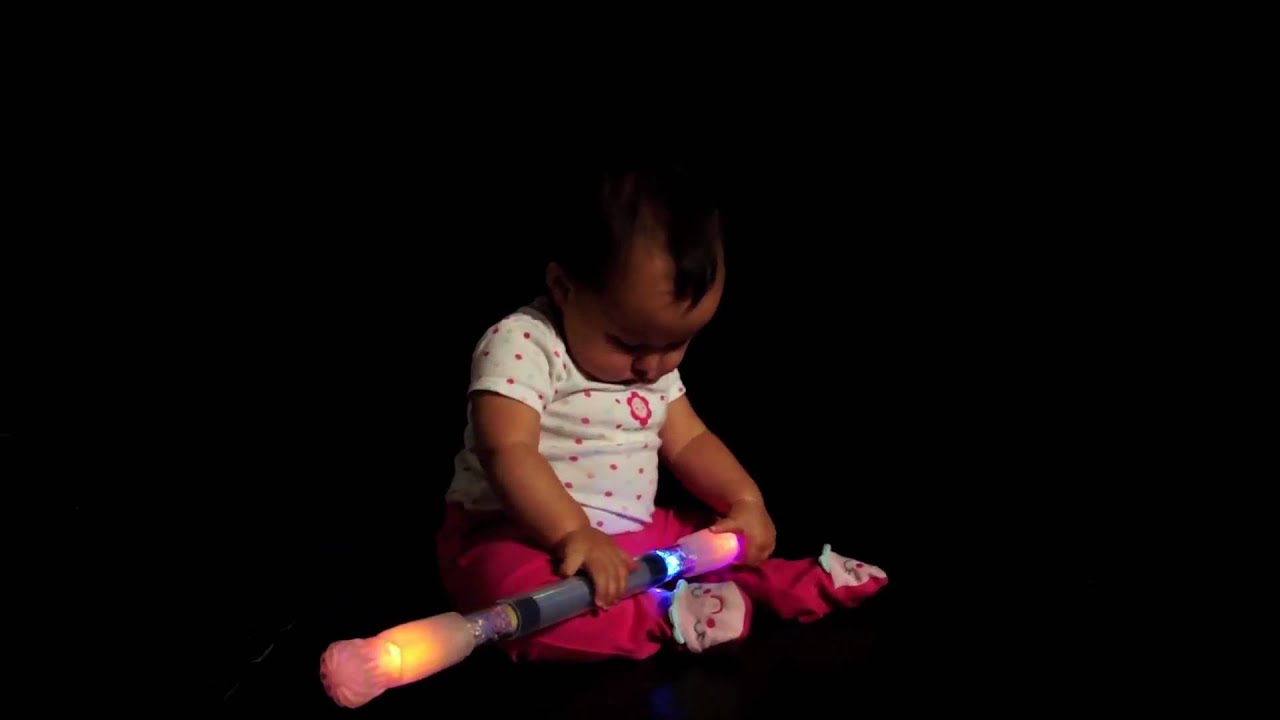 Flowtoys demo: 1-piece flowstaff - YouTube