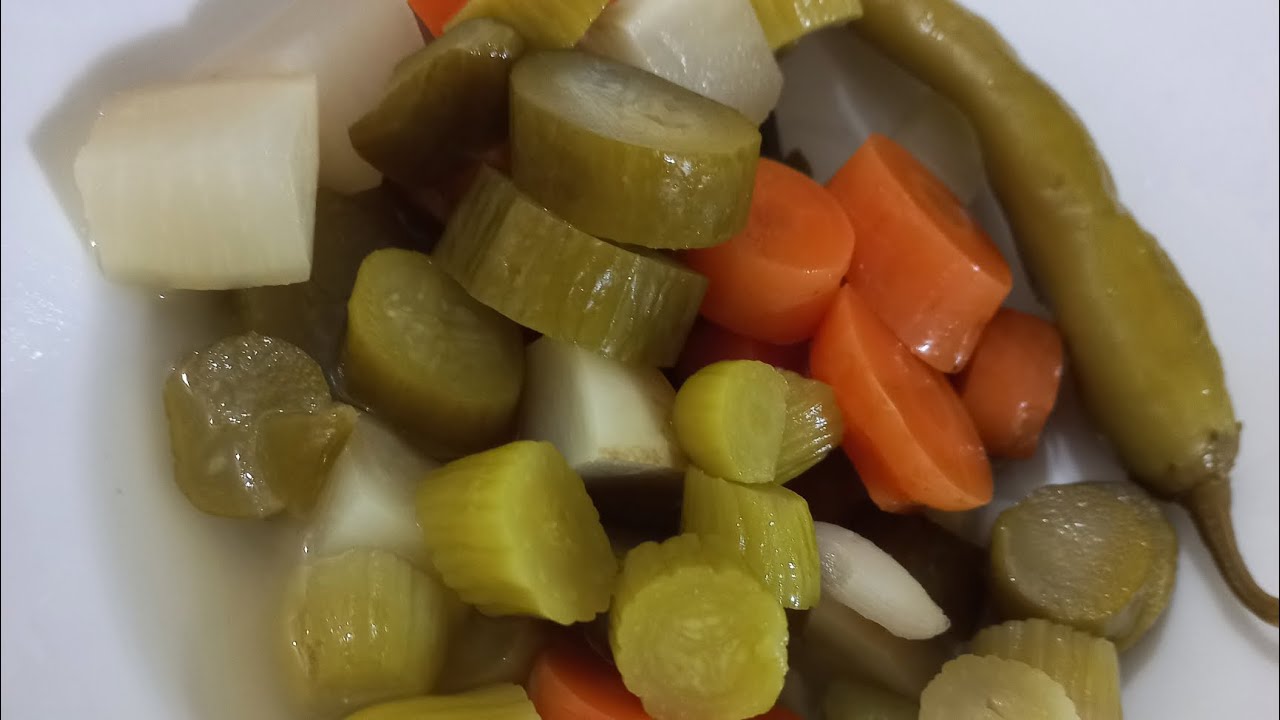 Arabic Pickles mix vegetables Pickles....super esay.... - YouTube