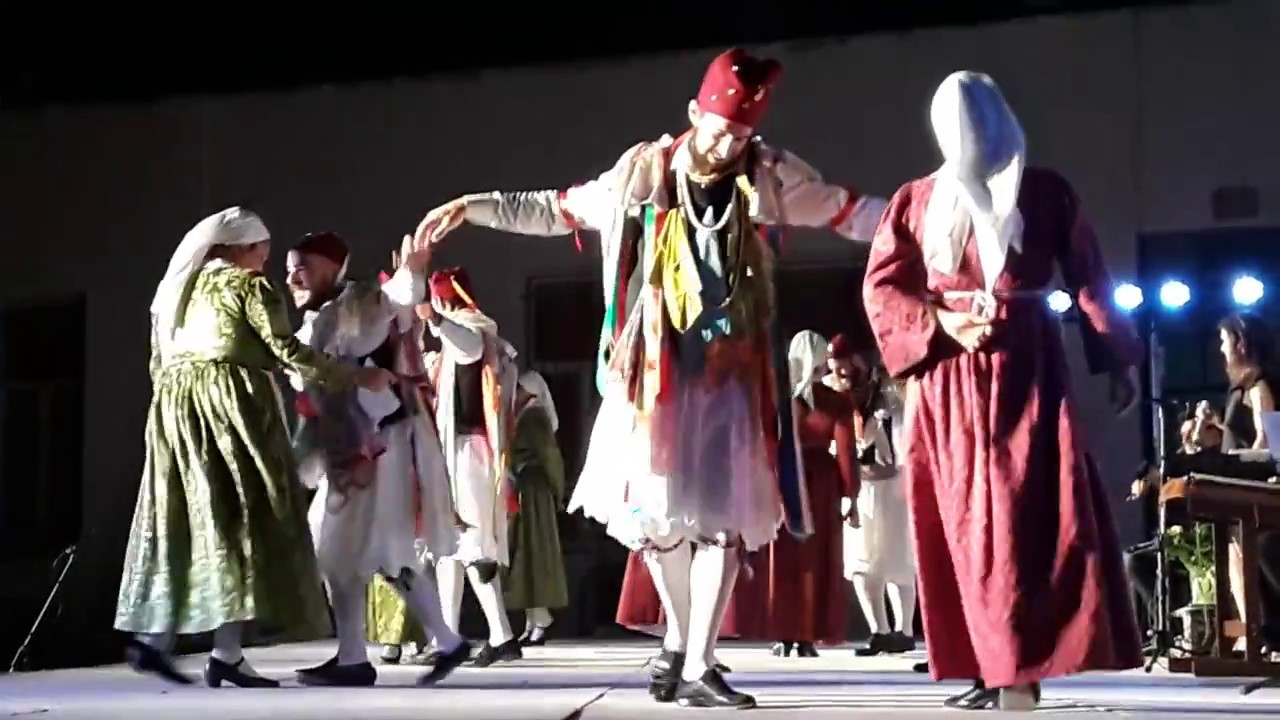 Χοροί Νάξου - Dances of Naxos - Χορέυω 2017 (2/2) - YouTube