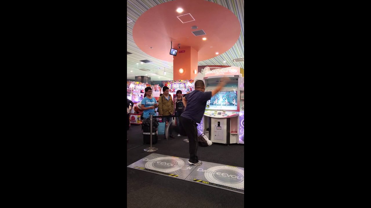 [MUST SEE] JAPAN DANCE EVOLUTION ARCADE - ROUND 1 - YouTube