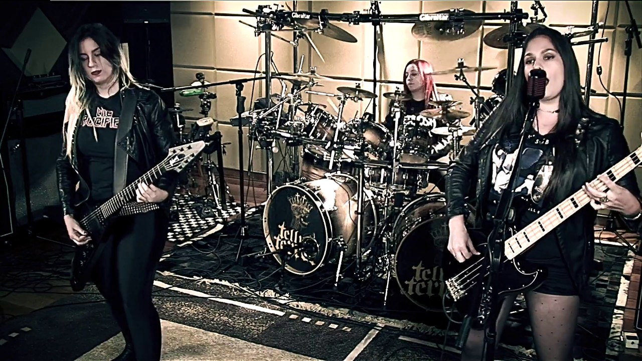 INDISCIPLINE - Born Dead (Recorded Live @ Tellus Studio) - YouTube