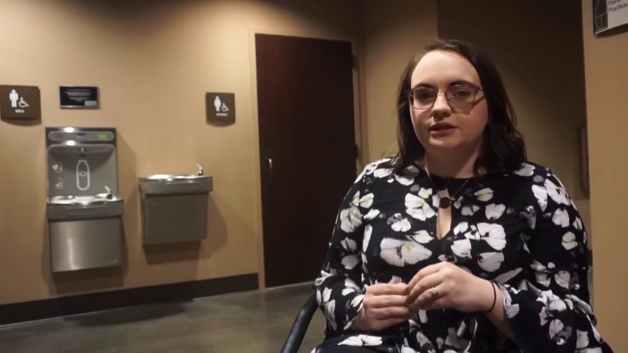 Tobi Scott's Senior Art Show - Analyzing Sarah Dessen - YouTube