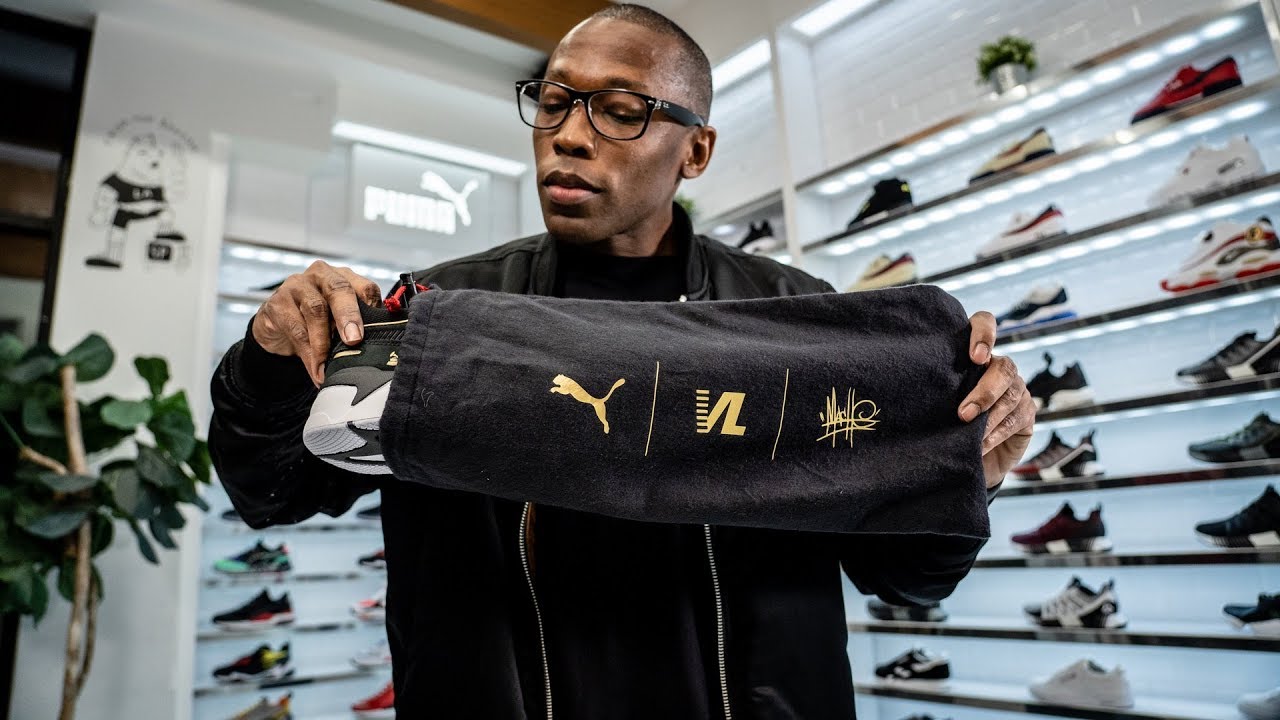 UNBOXING: A LIMITED Edition Trophy SNEAKER For... - YouTube