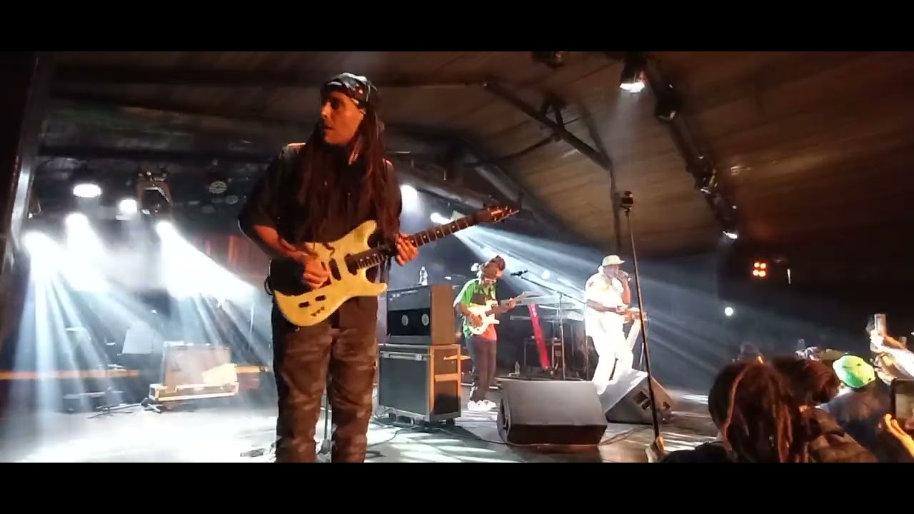Steel pulse (MVP) - YouTube