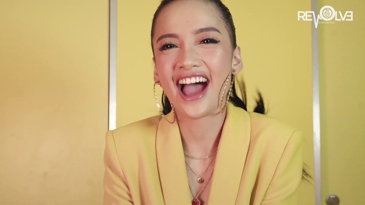 Nisa Farella - Mata Genit | Official Music Video - YouTube