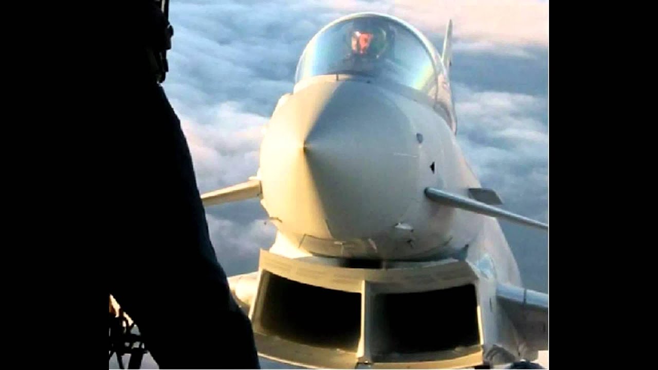 A British Royal Air Force Typhoon -close encounter!!!. - YouTube
