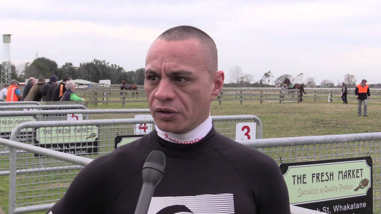 Vinnie Colgan - Farm Boy & Battle Time, August 4 - YouTube