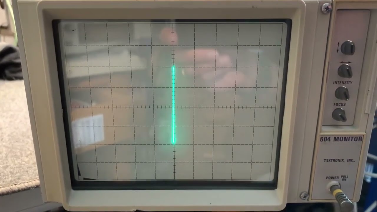 Tektronix Model 604 Monitor 'Scope Demo 1 - YouTube