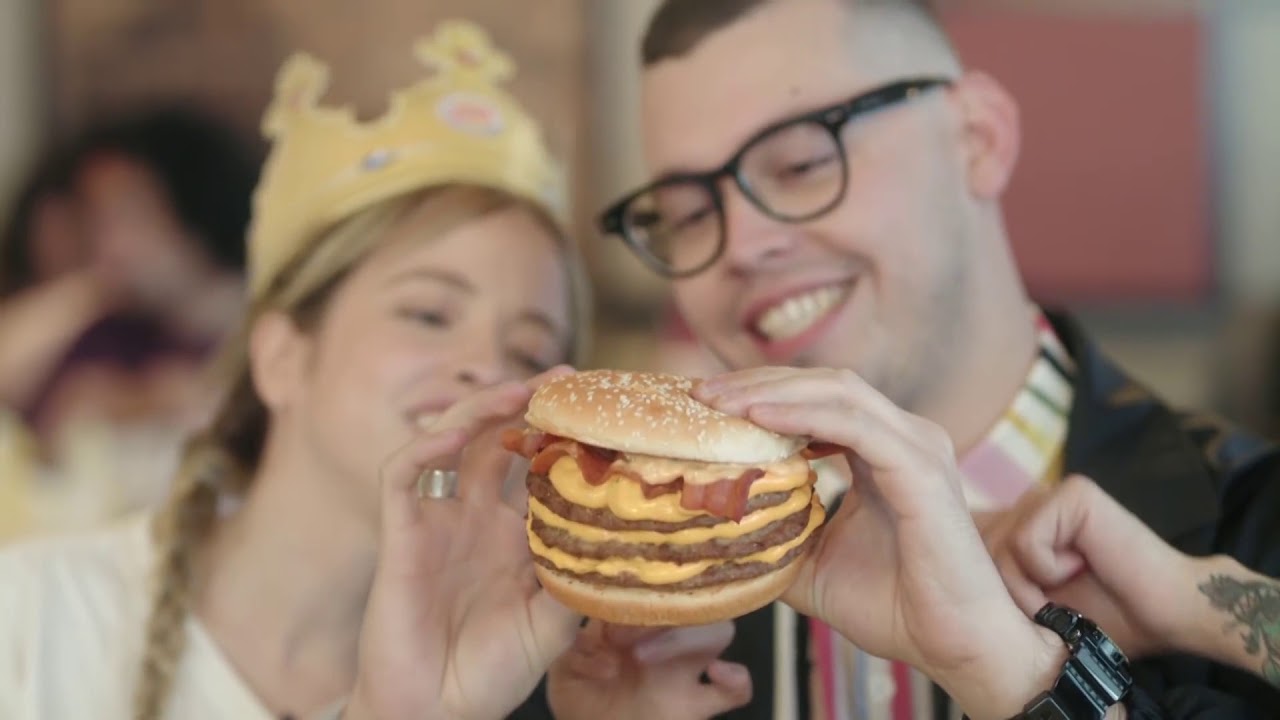 Burger King - Mega Stacker Cheddar - YouTube
