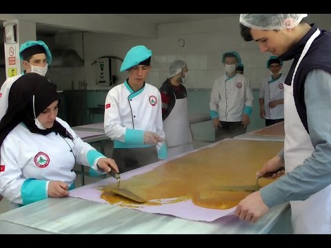 Geleceğin pestil-köme üreticileri işbaşında