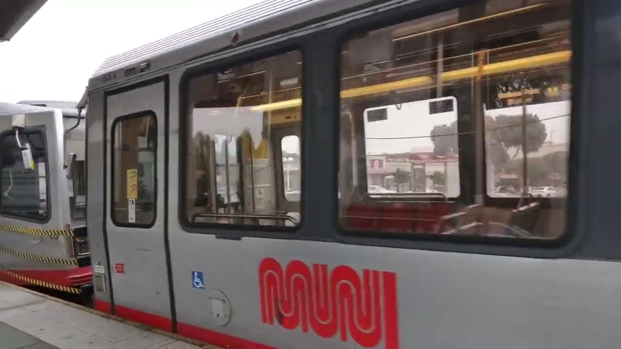SF Muni 2-Car Breda LRV Train 1434+1525 on Route M Ocean View - YouTube