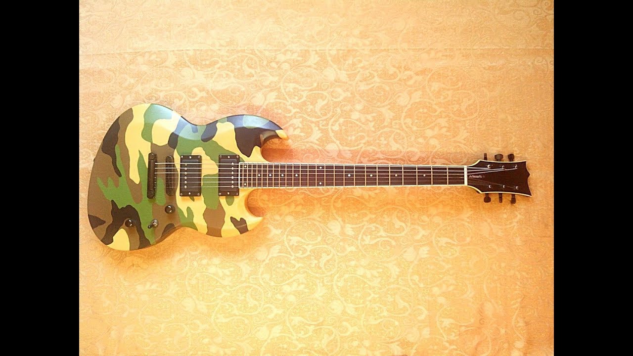 Edwards Viper Camo Alex Guitars - YouTube