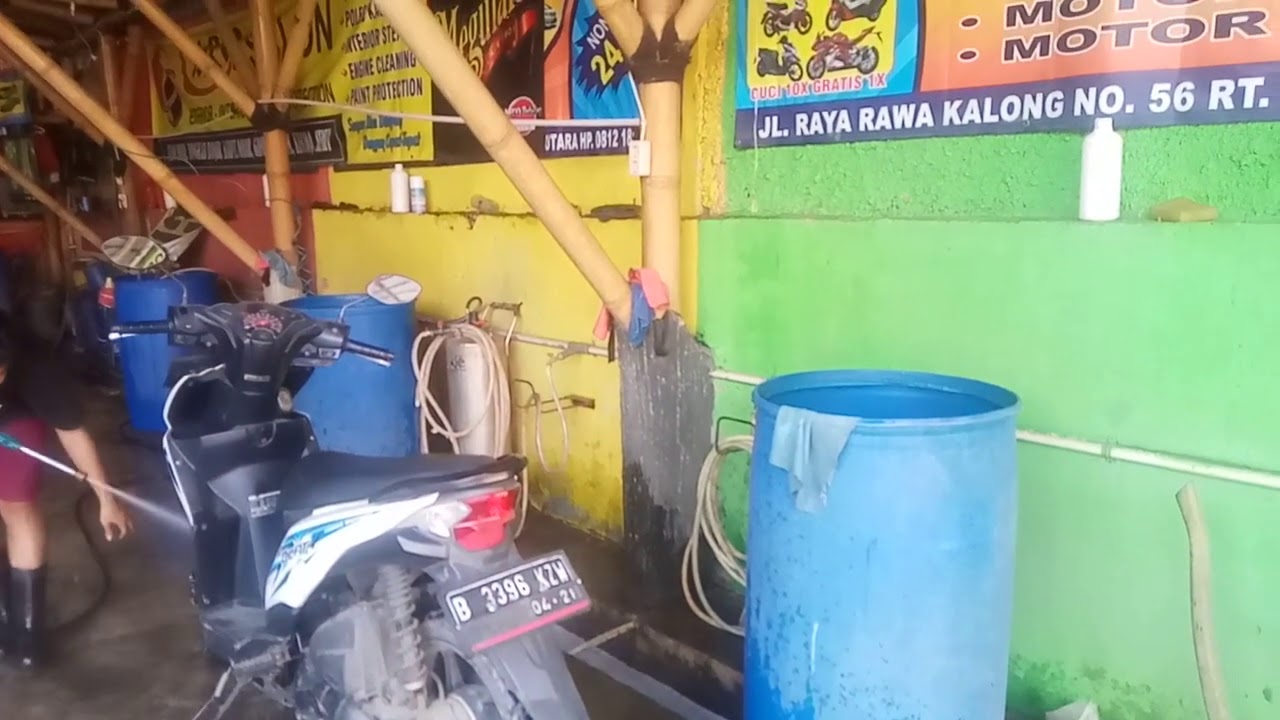 Cucian motor Edi Suranta Jaya Jalan Raya Bekasi - YouTube